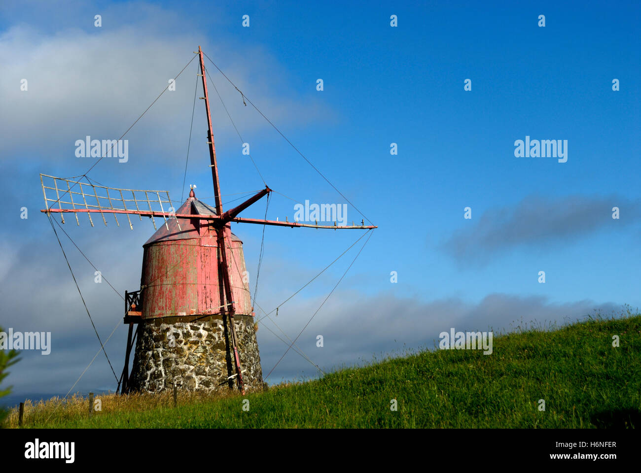 Old windmill ruin hi-res stock photography and images - Alamy