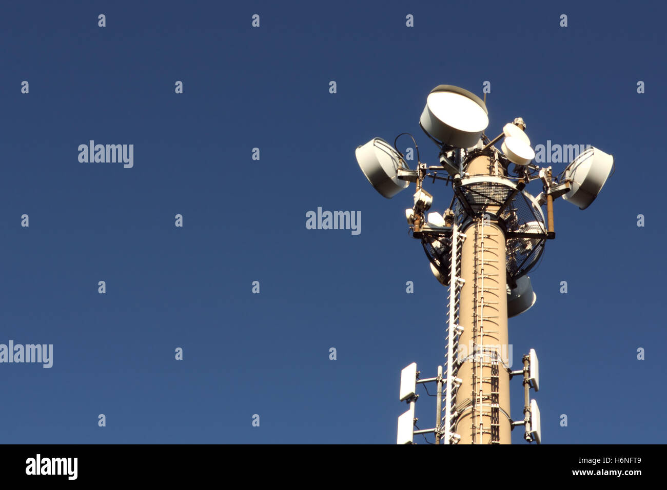 Sendemast hi-res stock photography and images - Alamy