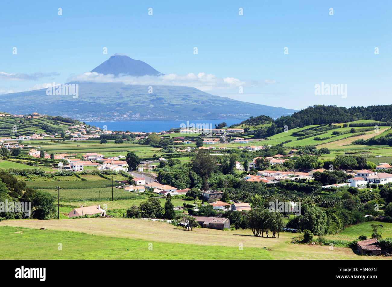 Azores landscapes hi-res stock photography and images - Alamy
