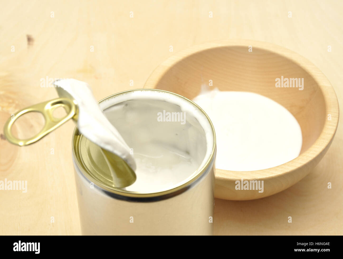 Coconut milk can hi-res stock photography and images - Alamy