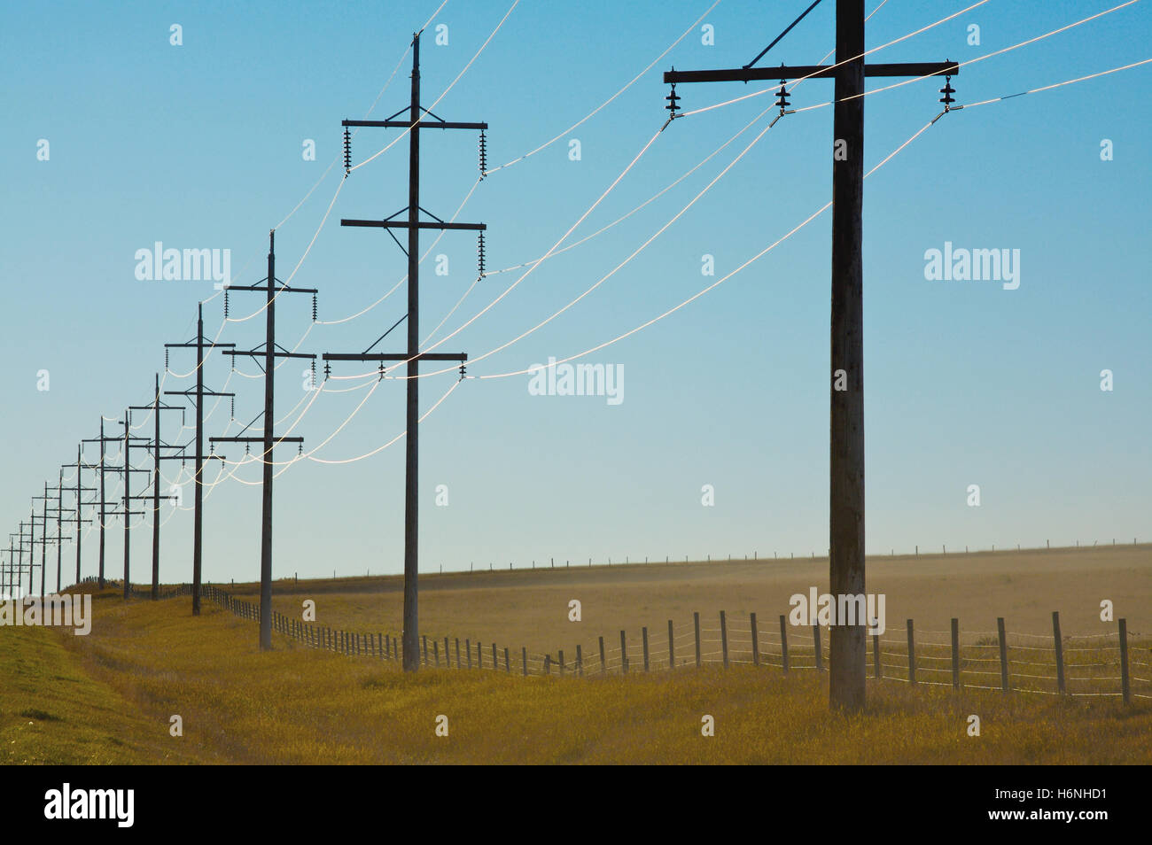 Hydro wires and sun hi-res stock photography and images - Alamy