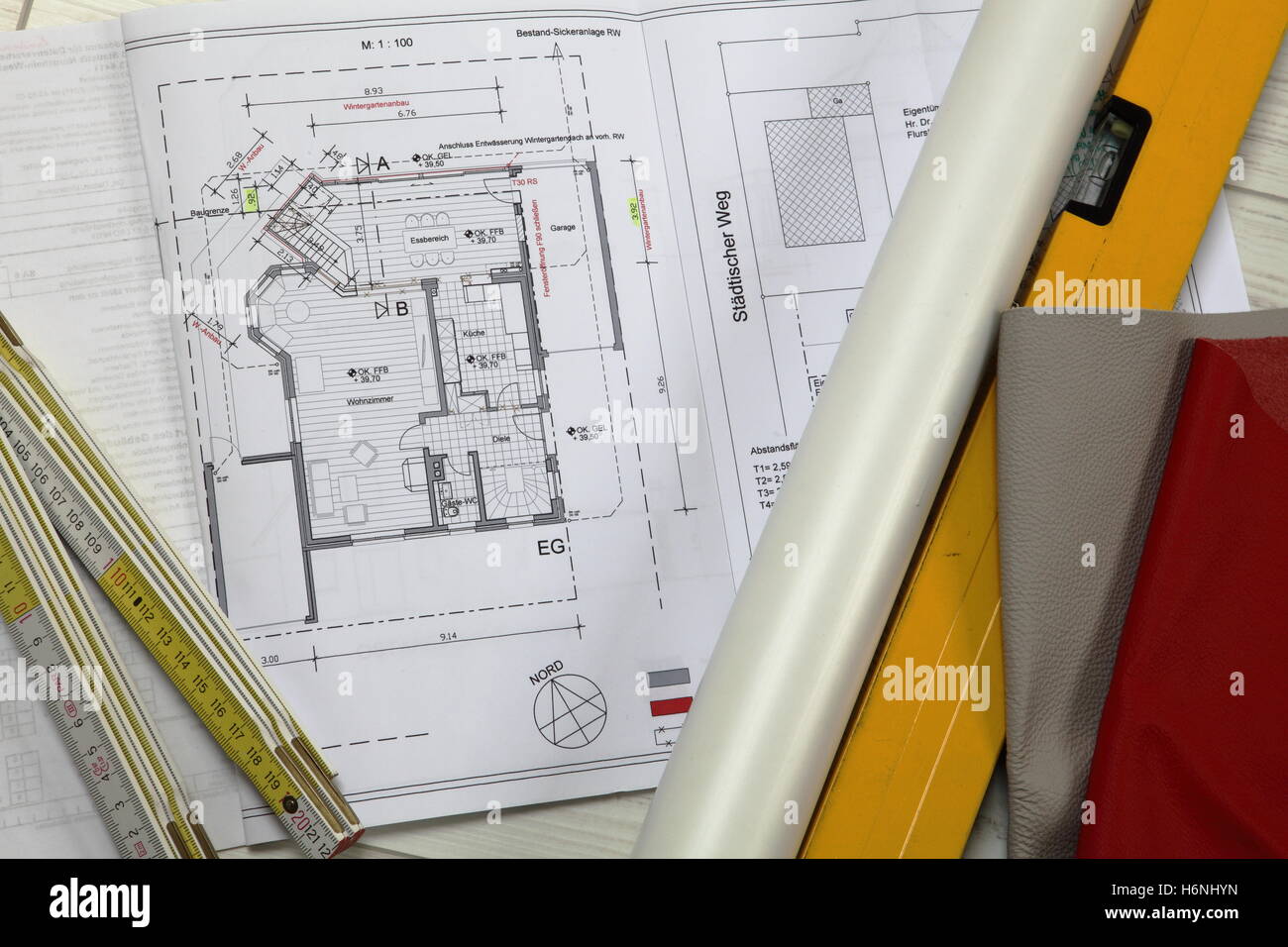 Plan and build hi-res stock photography and images - Alamy