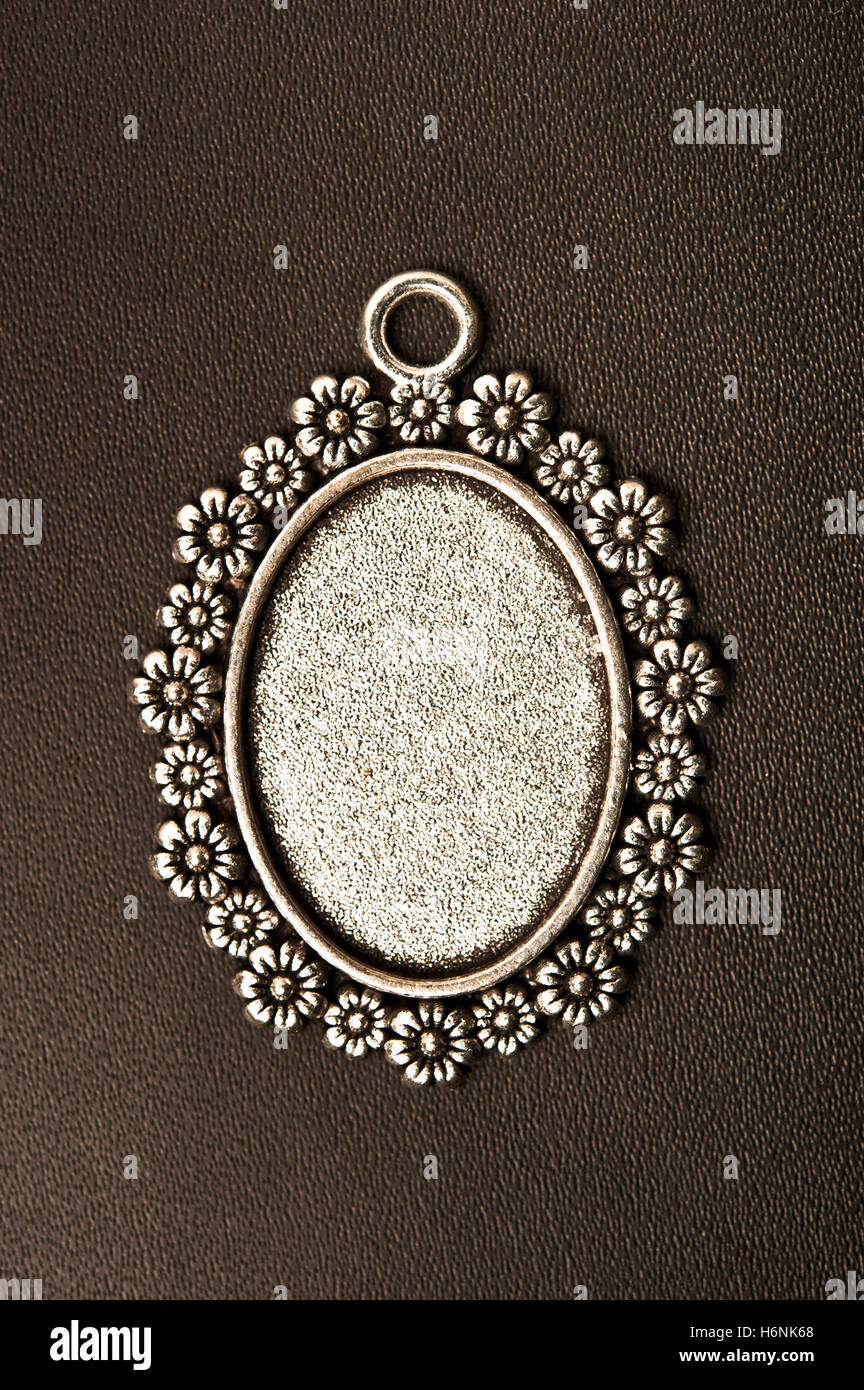 Cameo hi-res stock photography and images - Alamy