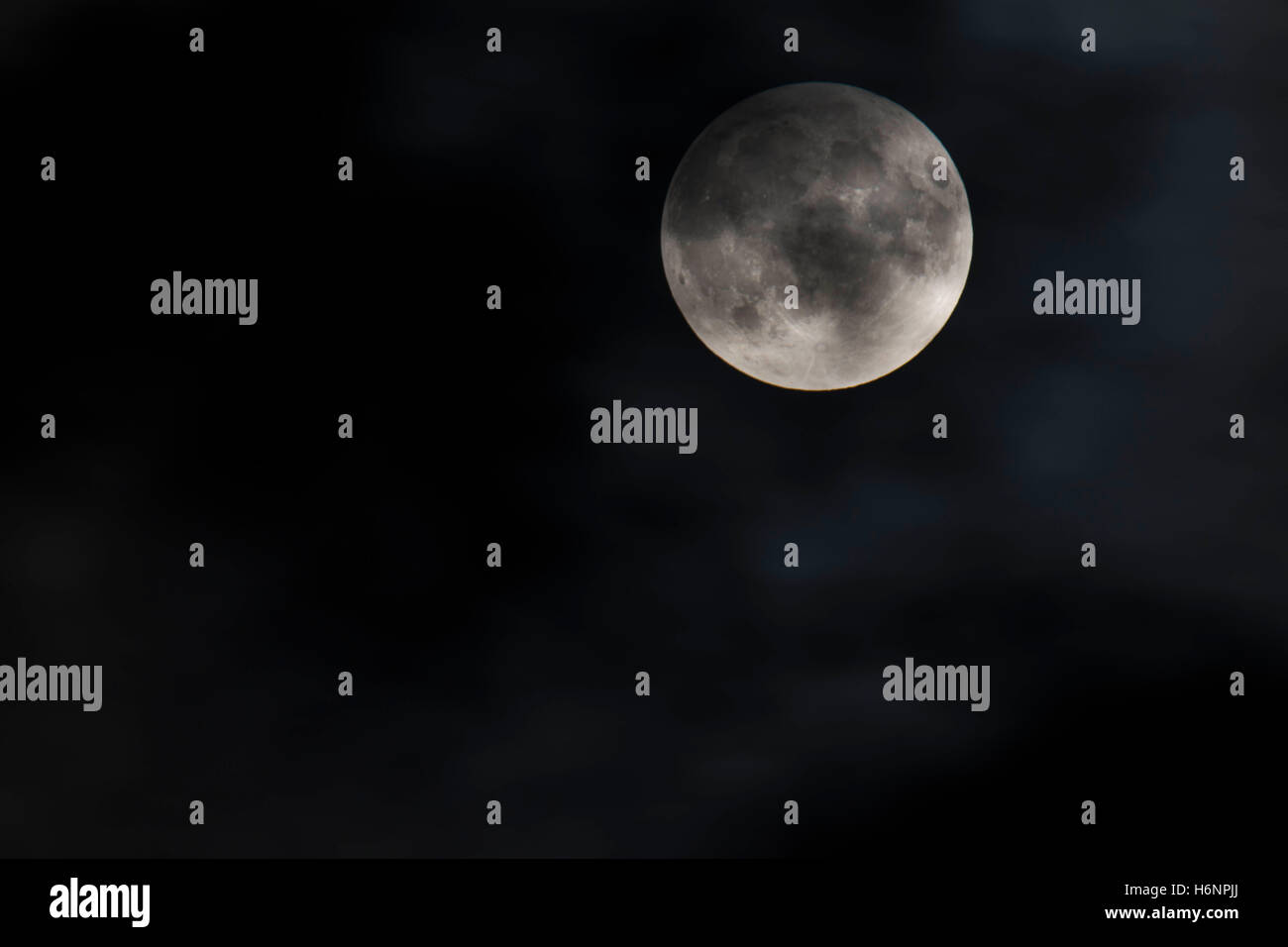 Harvest Super Moon Stock Photo - Alamy