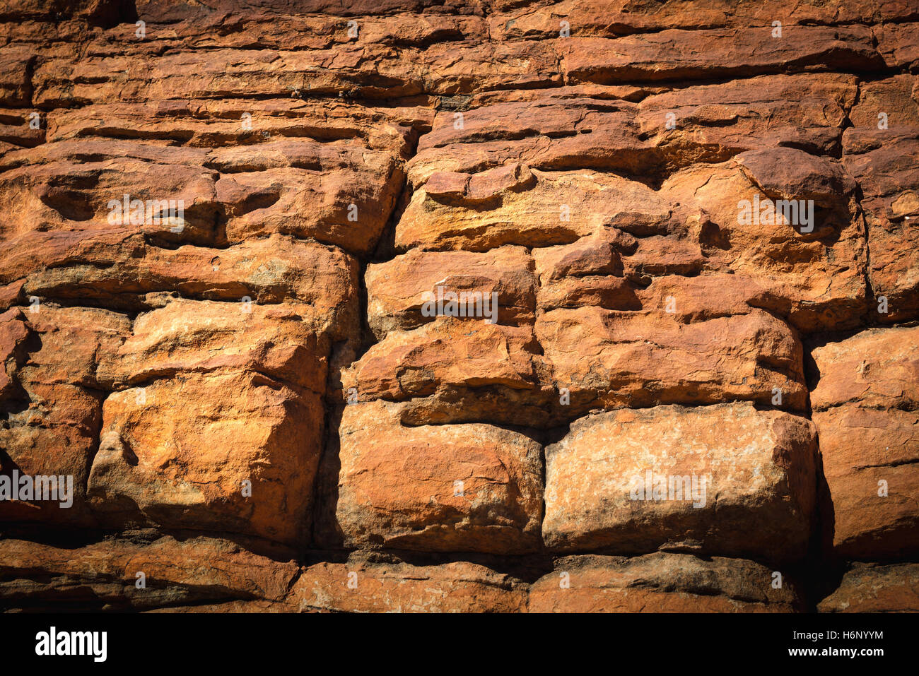 Detail of red rock wall at Kings Canyon Stock Photo - Alamy
