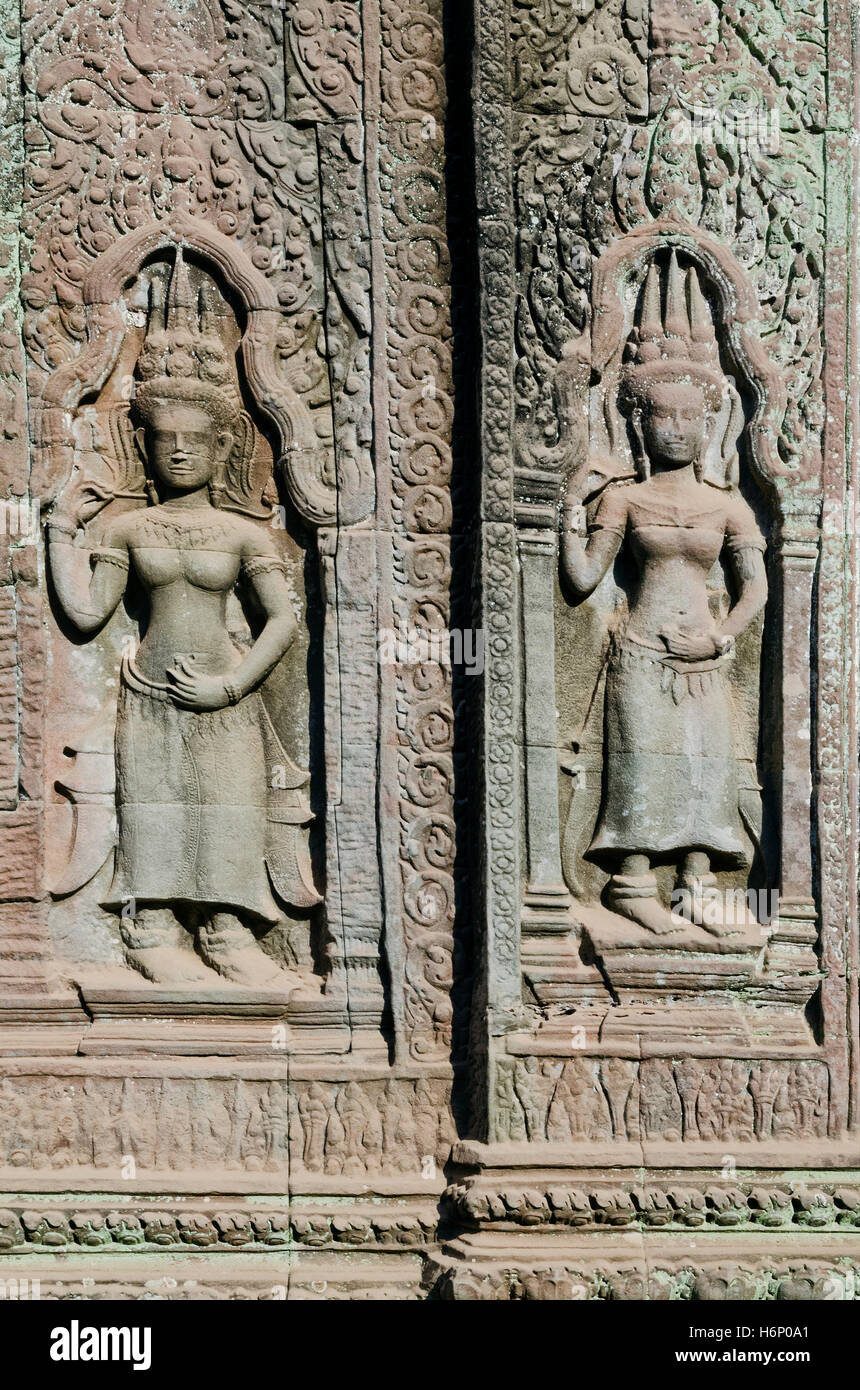 ancient asian stone carved figures in buddhist angkor wat temple ...