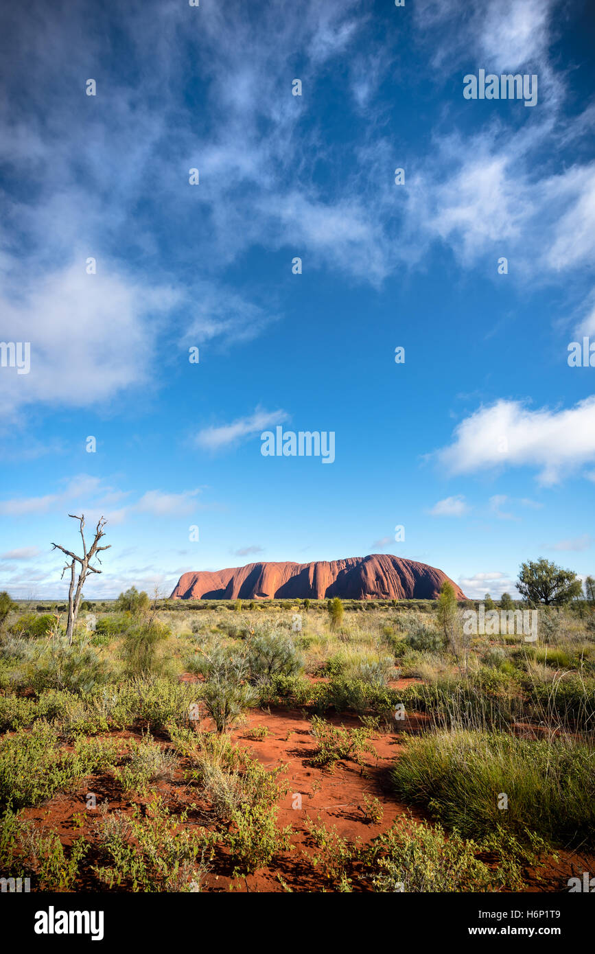 Cloudy sky over uluru ayers rock hi-res stock photography and images ...