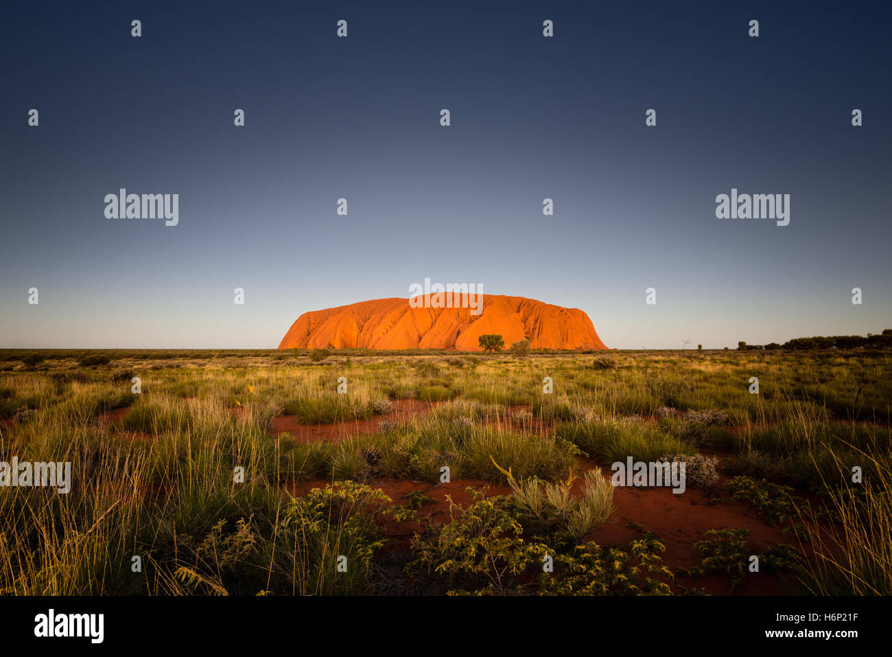 Uluru sunset hi-res stock photography and images - Alamy