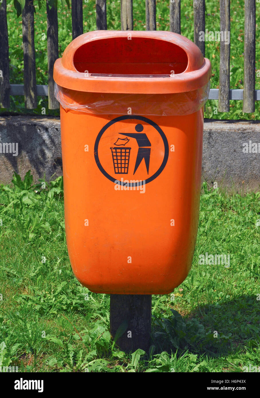 Disposal container hi-res stock photography and images - Alamy