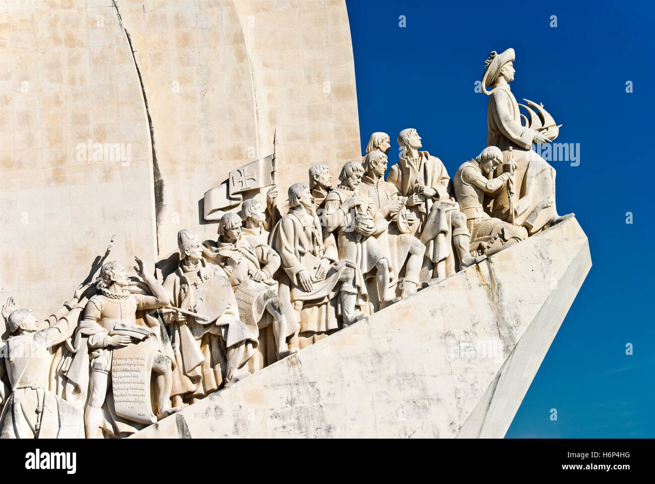 Portuguese statues hi-res stock photography and images - Alamy