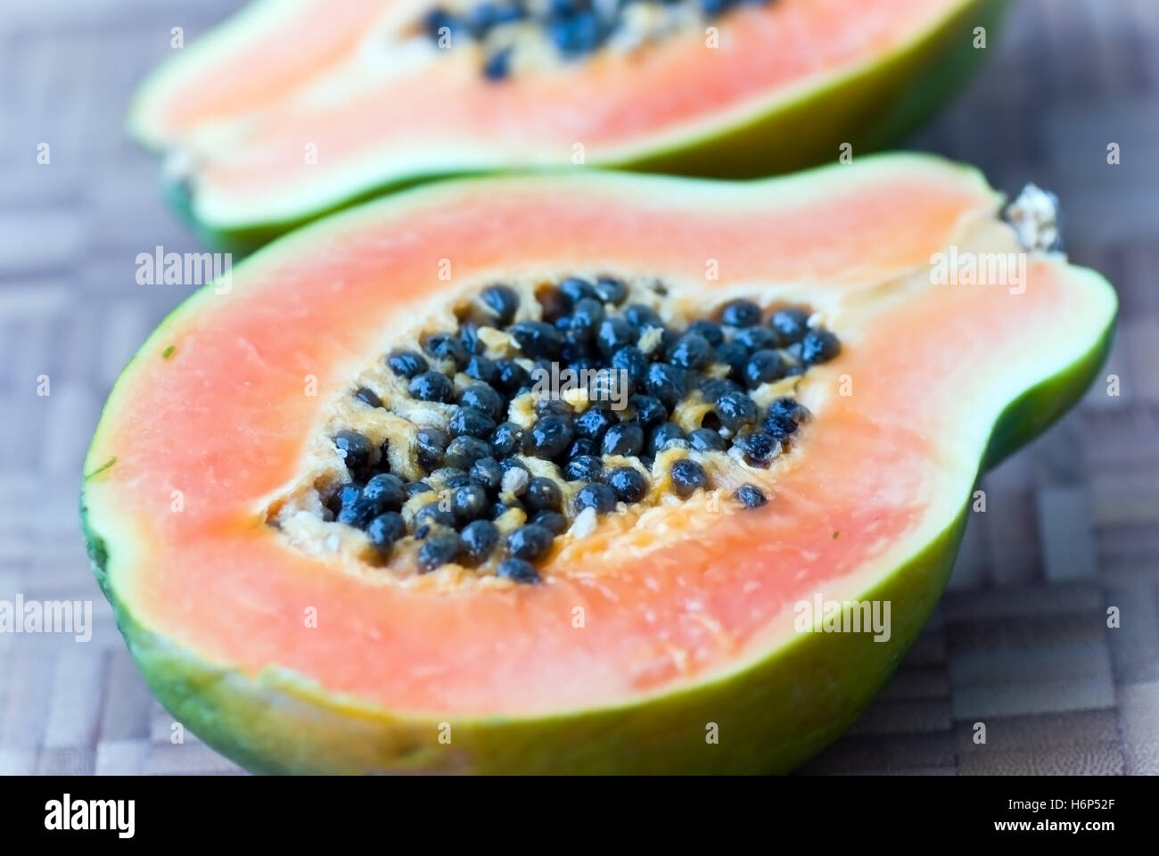 Shadow mango hi-res stock photography and images - Alamy