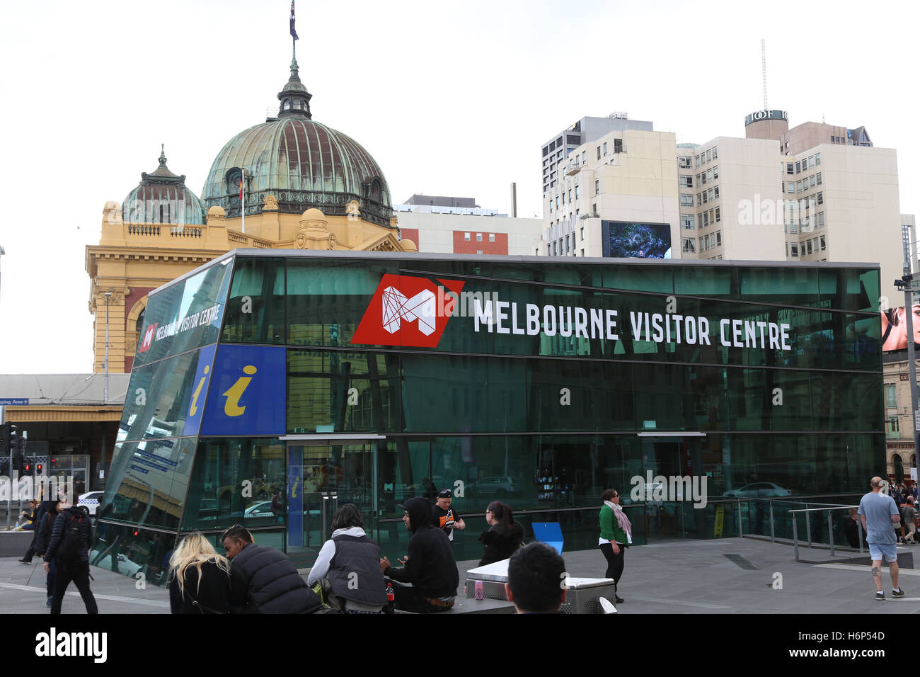 Melbourne Visitor Centre at Federation Square Stock Photo - Alamy
