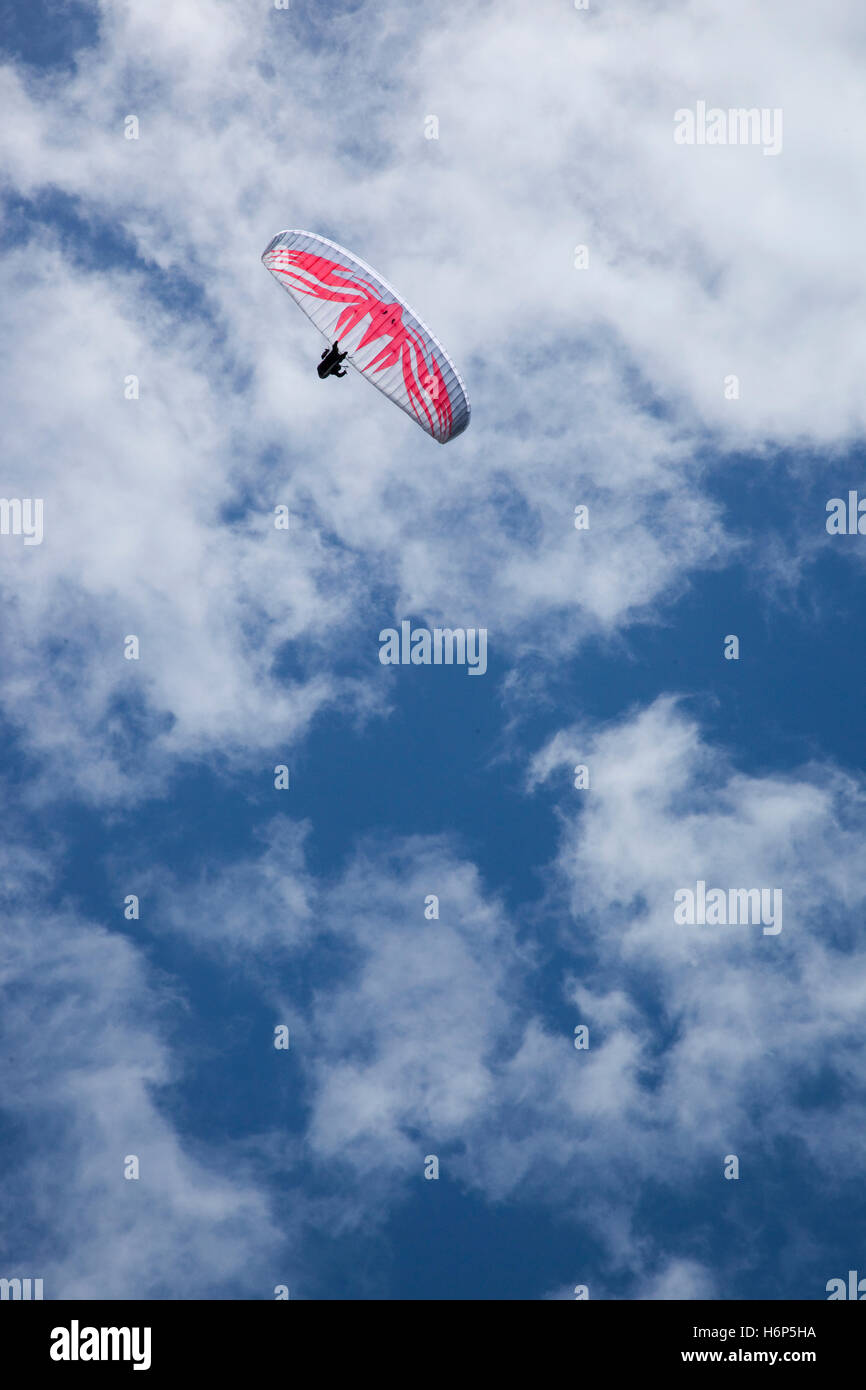 Parafly hi-res stock photography and images - Alamy