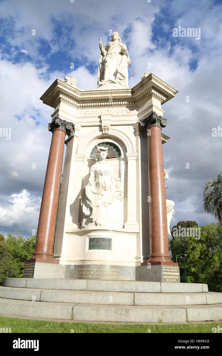 The Queen Victoria Monument in the Queen Victoria Gardens, Melbourne ...