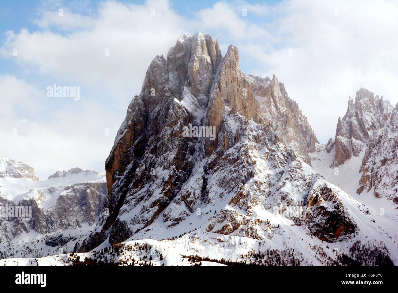Dolomite vacations hi-res stock photography and images - Alamy