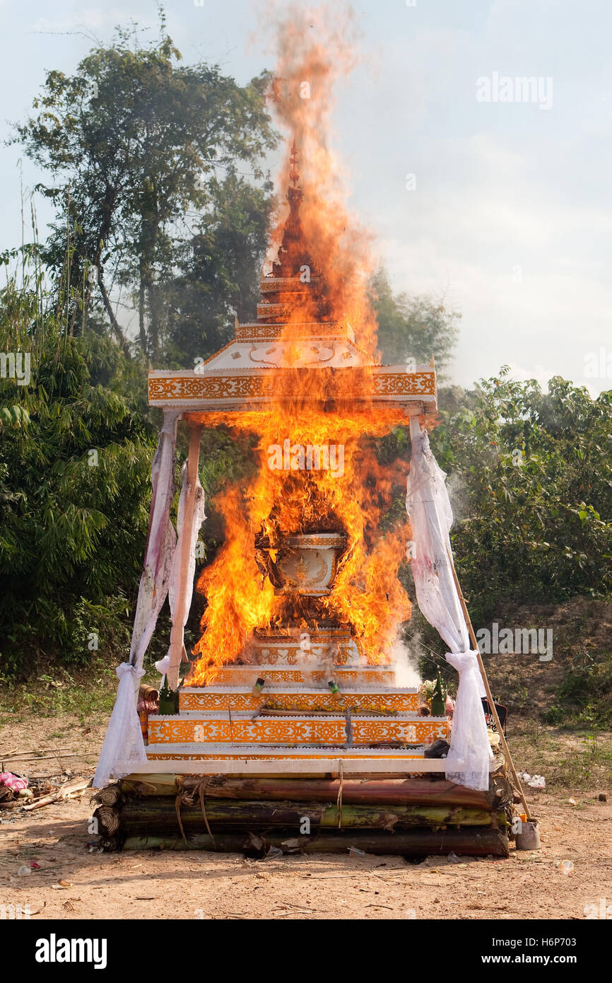 Death burial buddhist cremation burn hi-res stock photography and ...