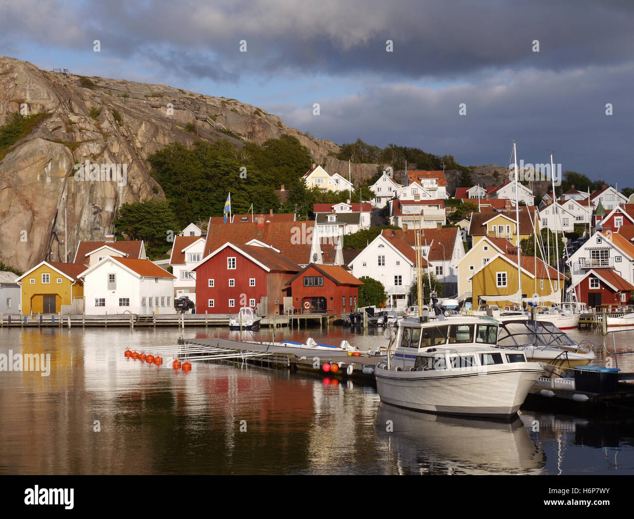 Sweden harbor bridge harbours hi-res stock photography and images - Alamy