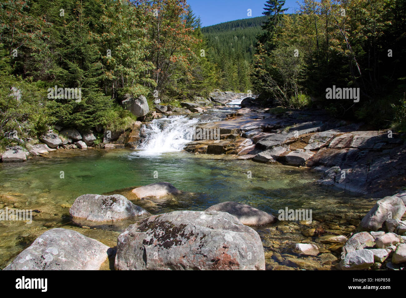 Wood mountains and rivers hi-res stock photography and images - Alamy