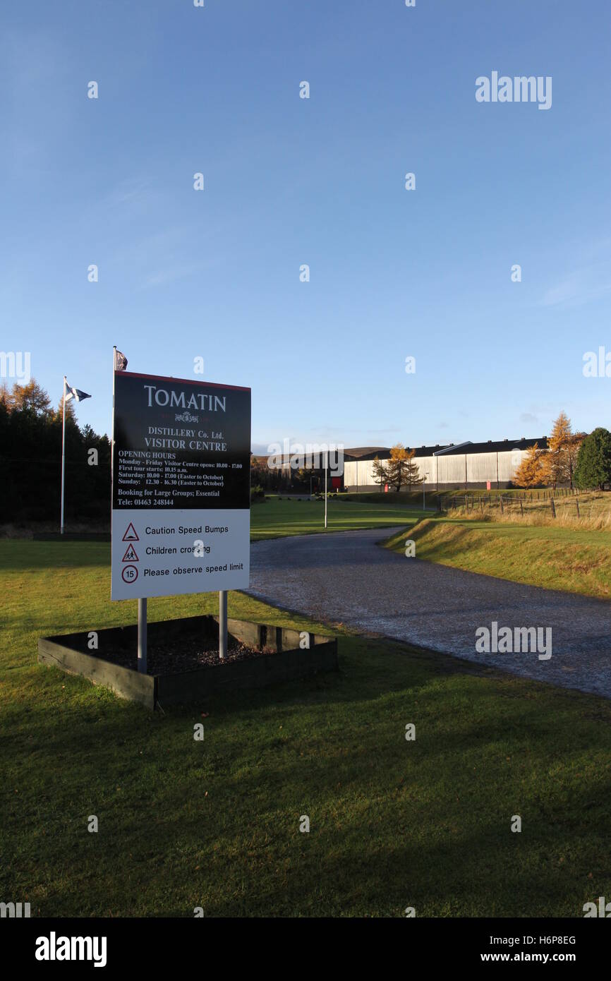 Tomatin distillery hi-res stock photography and images - Alamy
