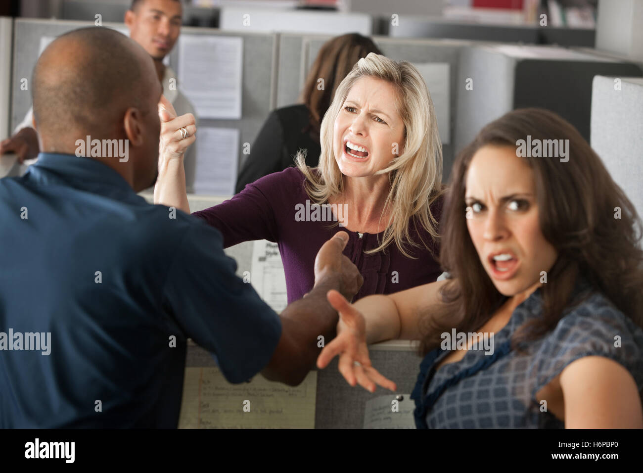 Interracial groups hi-res stock photography and images - Alamy
