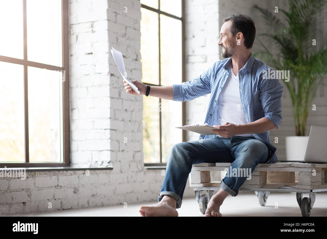 Check positive hi-res stock photography and images - Alamy