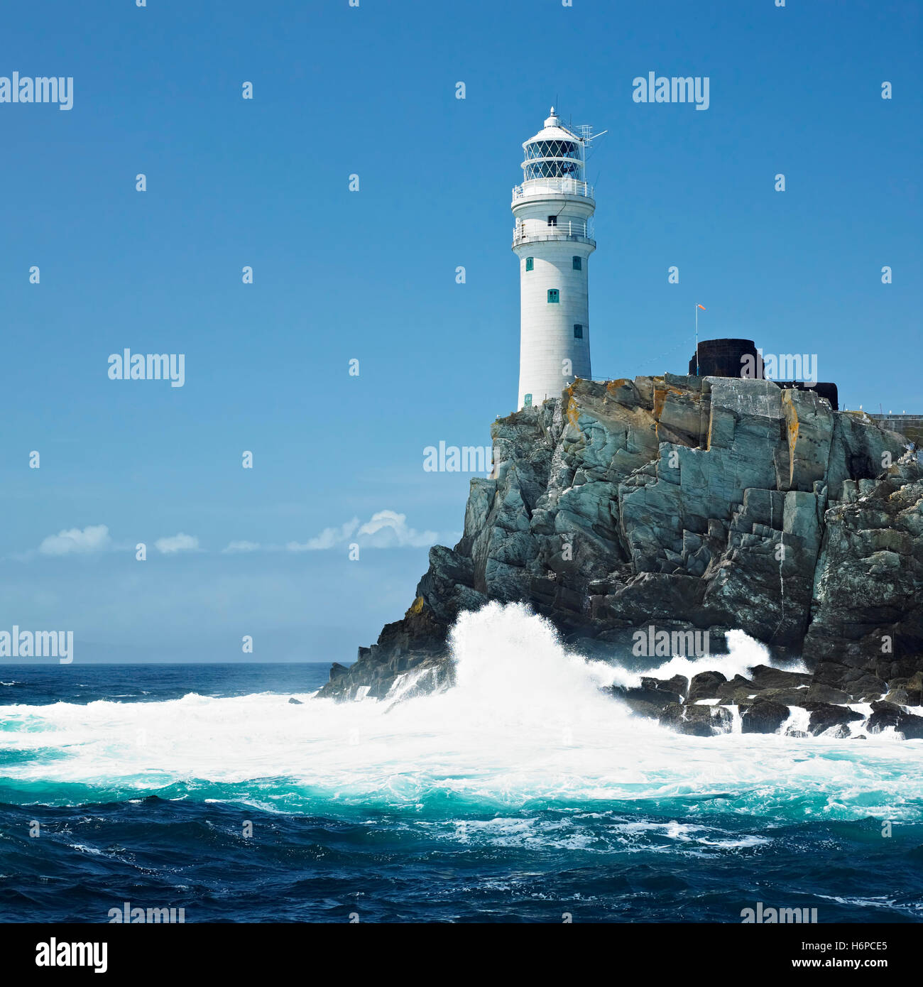 Fastnet rock lighthouse hi-res stock photography and images - Alamy