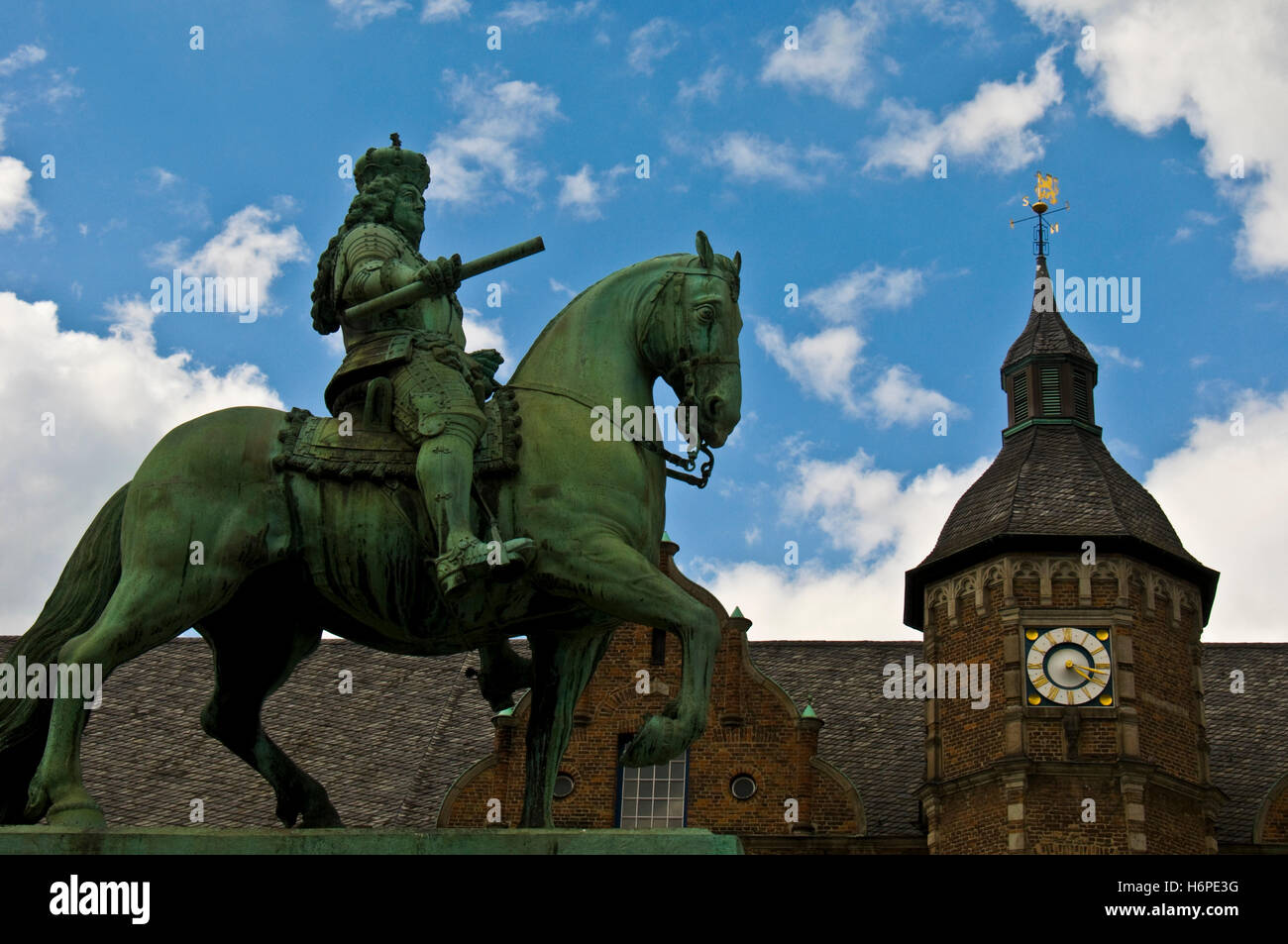 Historic emblems hi-res stock photography and images - Alamy