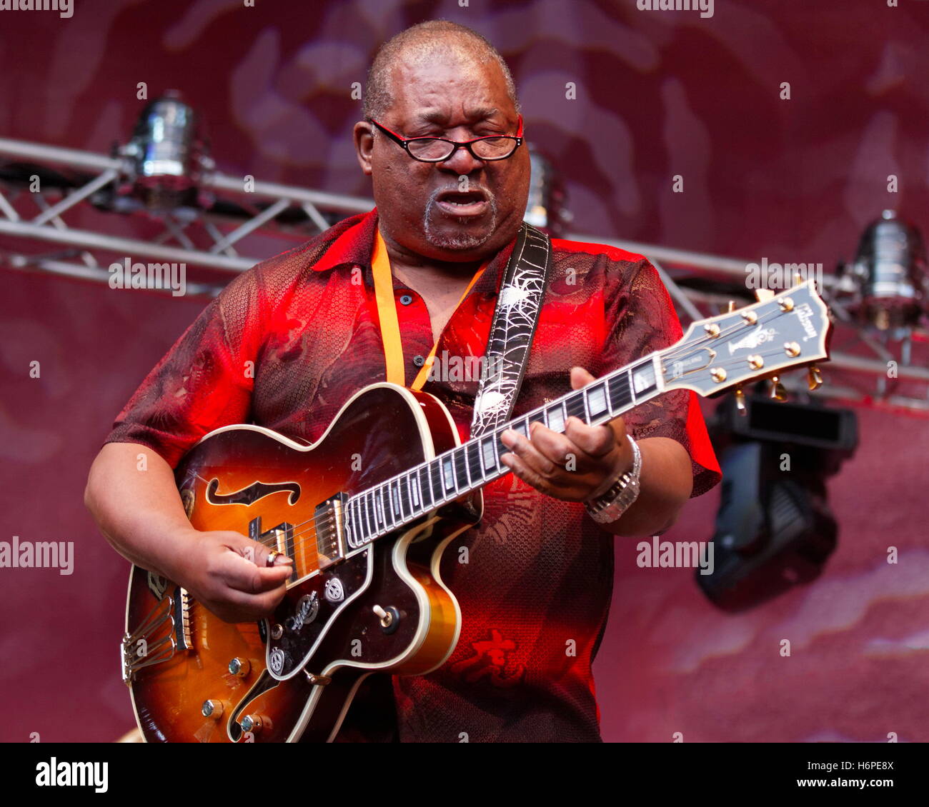 Stuttgart classical music hi-res stock photography and images - Alamy