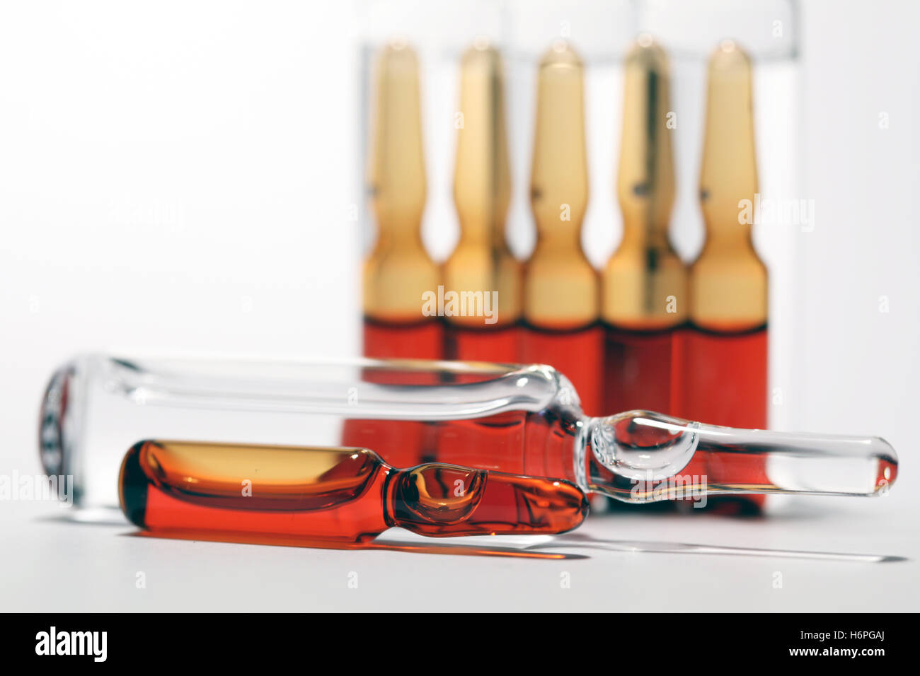 Ampoule ampoules hi-res stock photography and images - Alamy