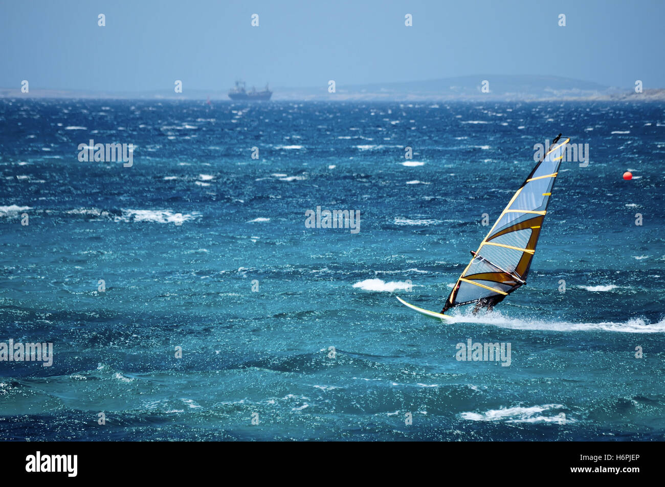 Strong wind blowing water hi-res stock photography and images - Alamy
