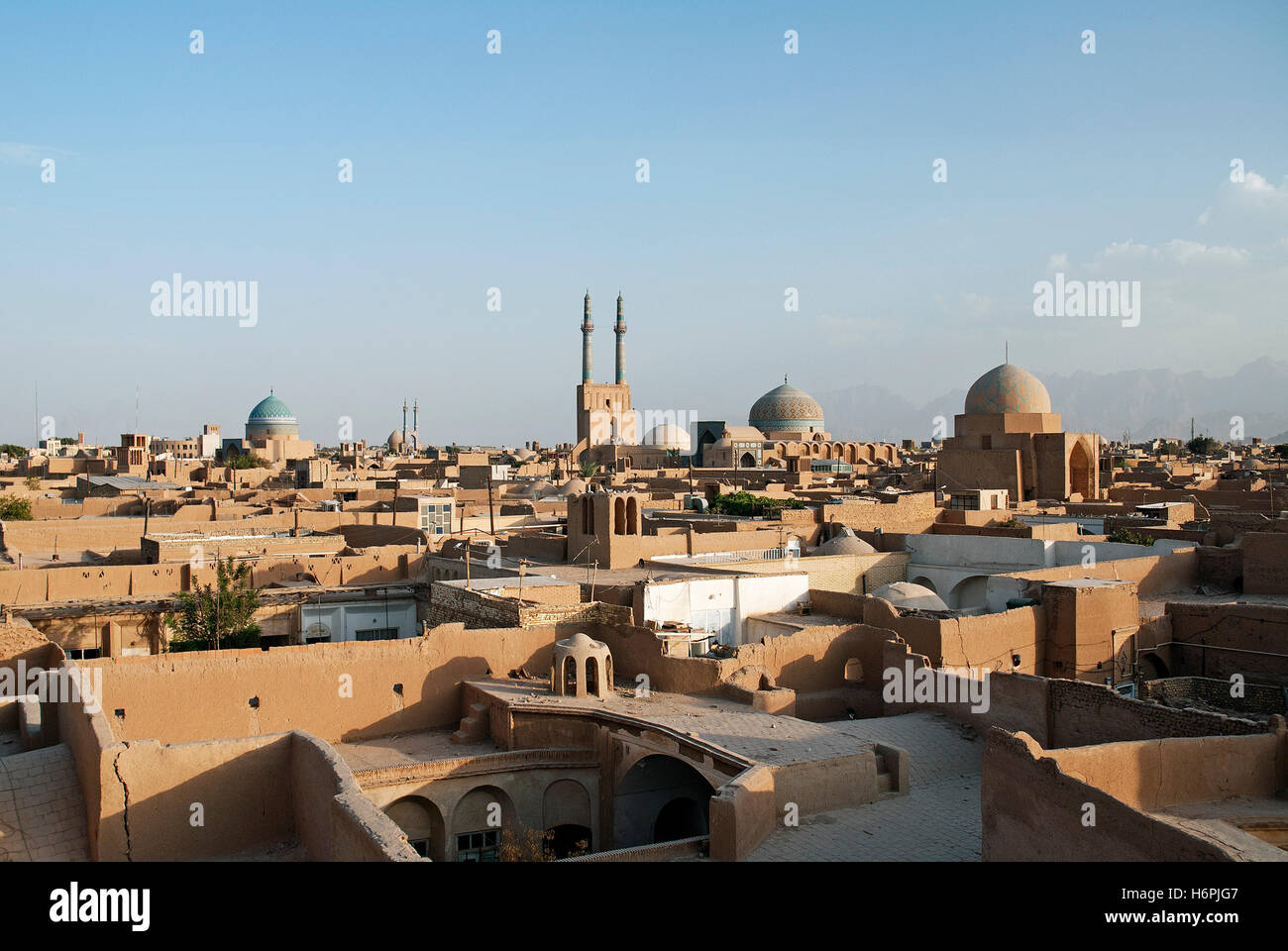 Iranian cities hi-res stock photography and images - Alamy
