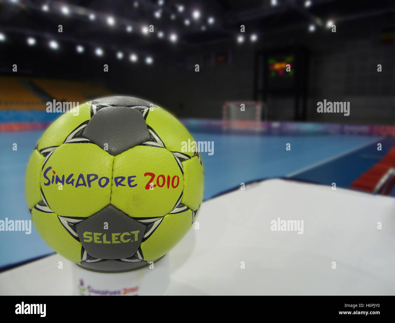 Ball game hall hi-res stock photography and images - Alamy