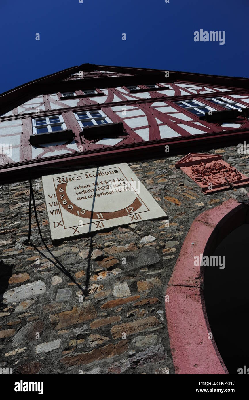 Oblique buildings hi-res stock photography and images - Alamy