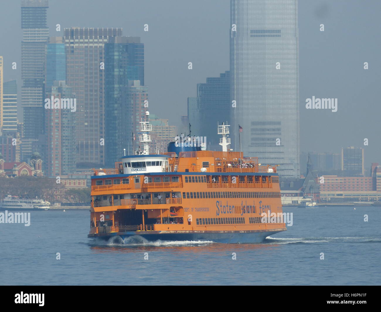 Island ferry problems hi-res stock photography and images - Alamy