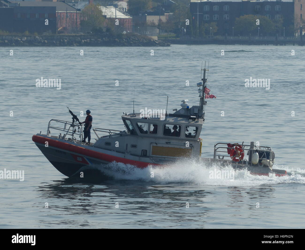 Us coast guard patrol boat hi-res stock photography and images - Alamy