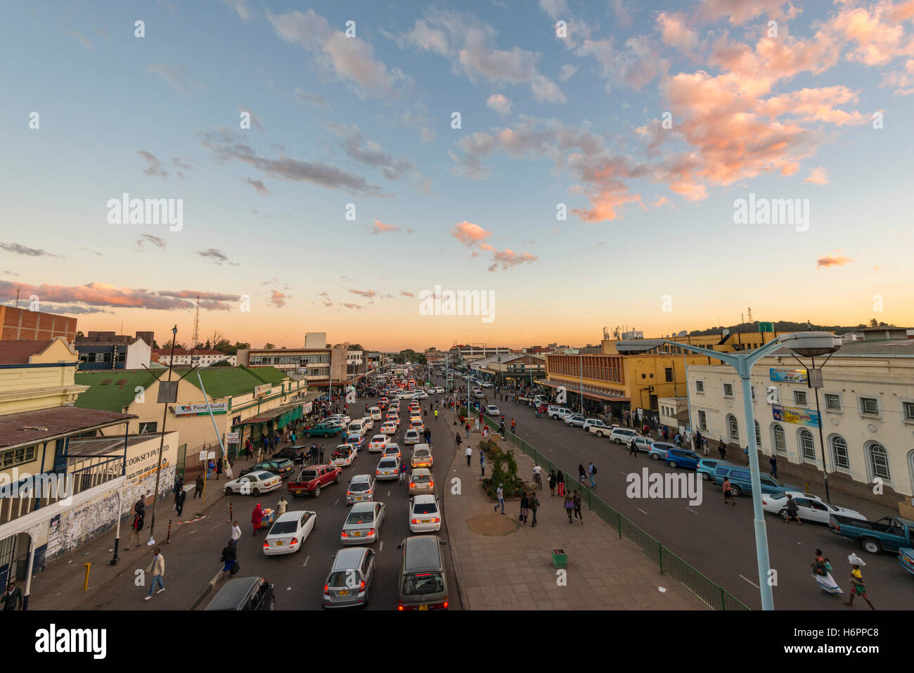 Harare zimbabwe city street hi-res stock photography and images - Alamy