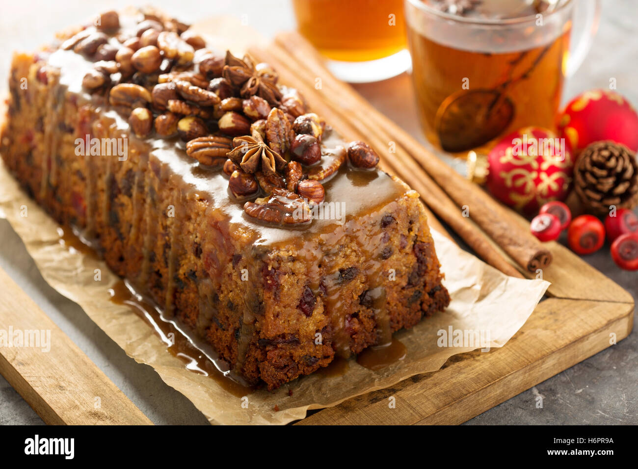 Traditional English steamed pudding Stock Photo - Alamy