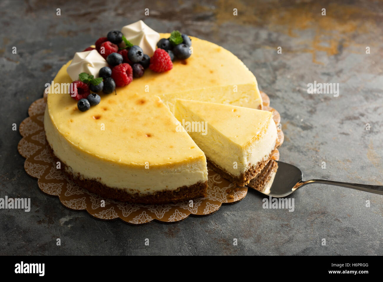 Cheesecake hi-res stock photography and images - Alamy