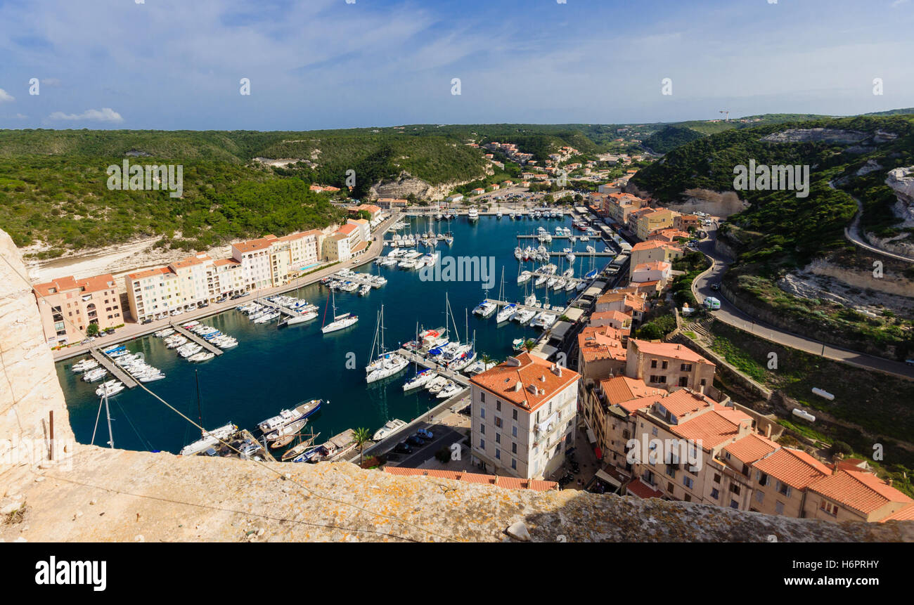 Bonifacio dramatic cliffs port hi-res stock photography and images - Alamy
