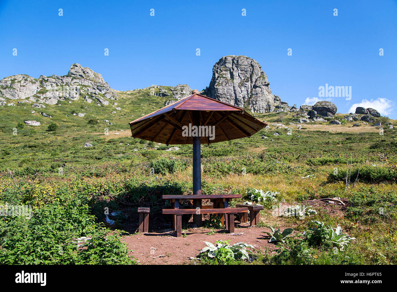 Scenic bench hi-res stock photography and images - Alamy