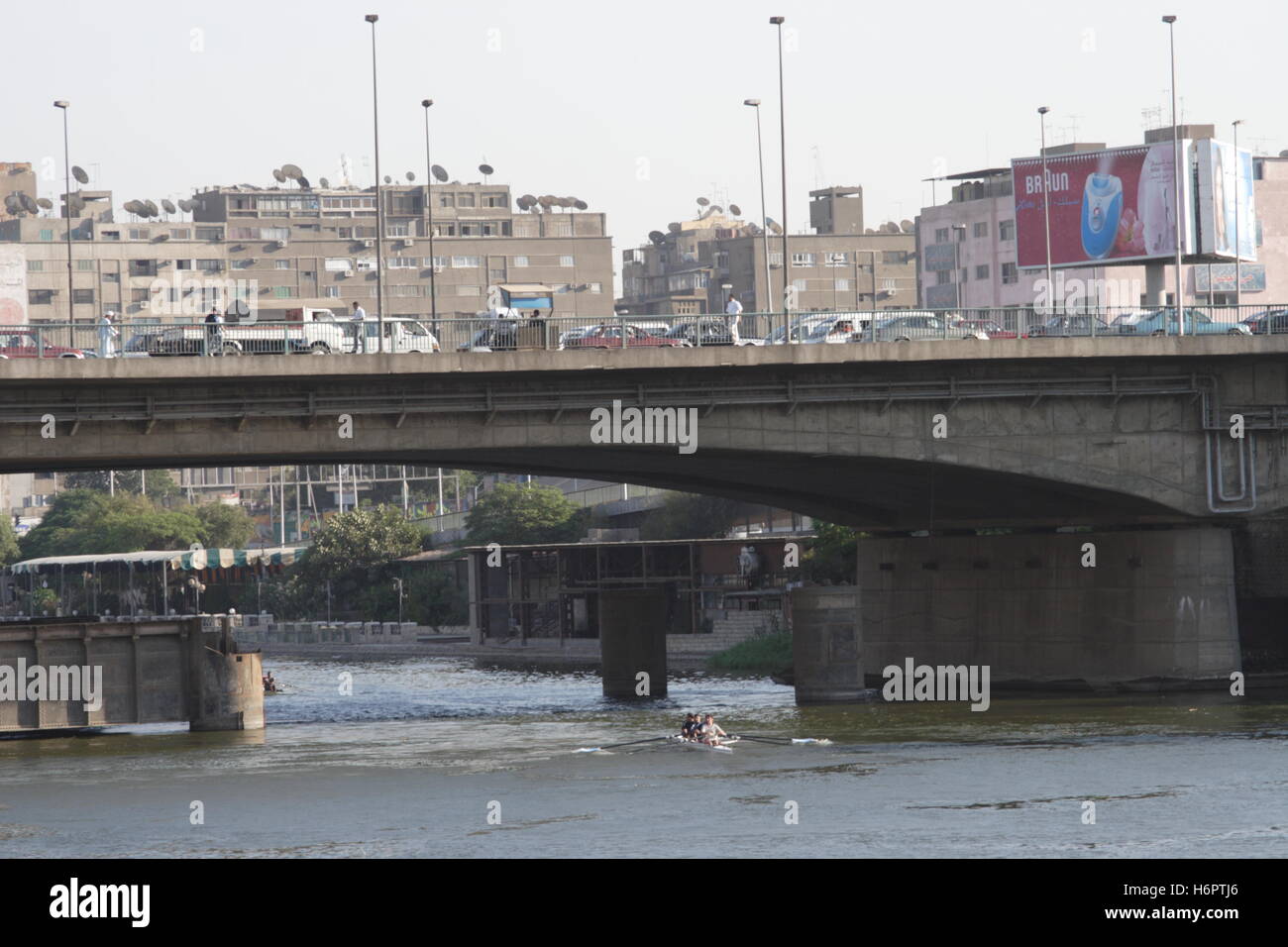15th may bridge hi-res stock photography and images - Alamy