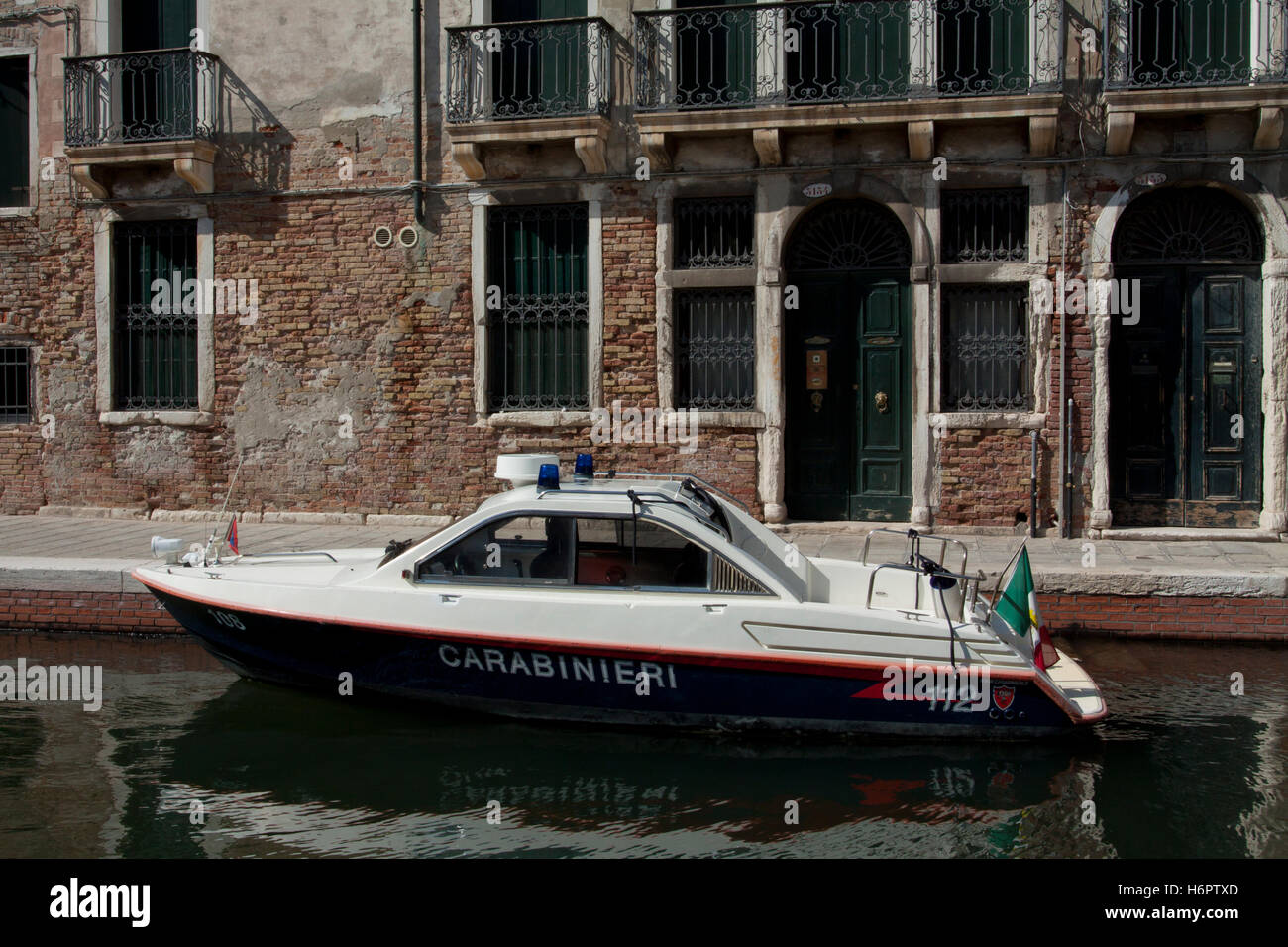 Venice italy carabinieri boat hi-res stock photography and images - Alamy