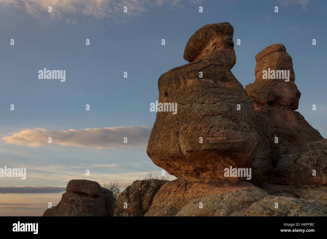 Interesting rock formations hi-res stock photography and images - Alamy