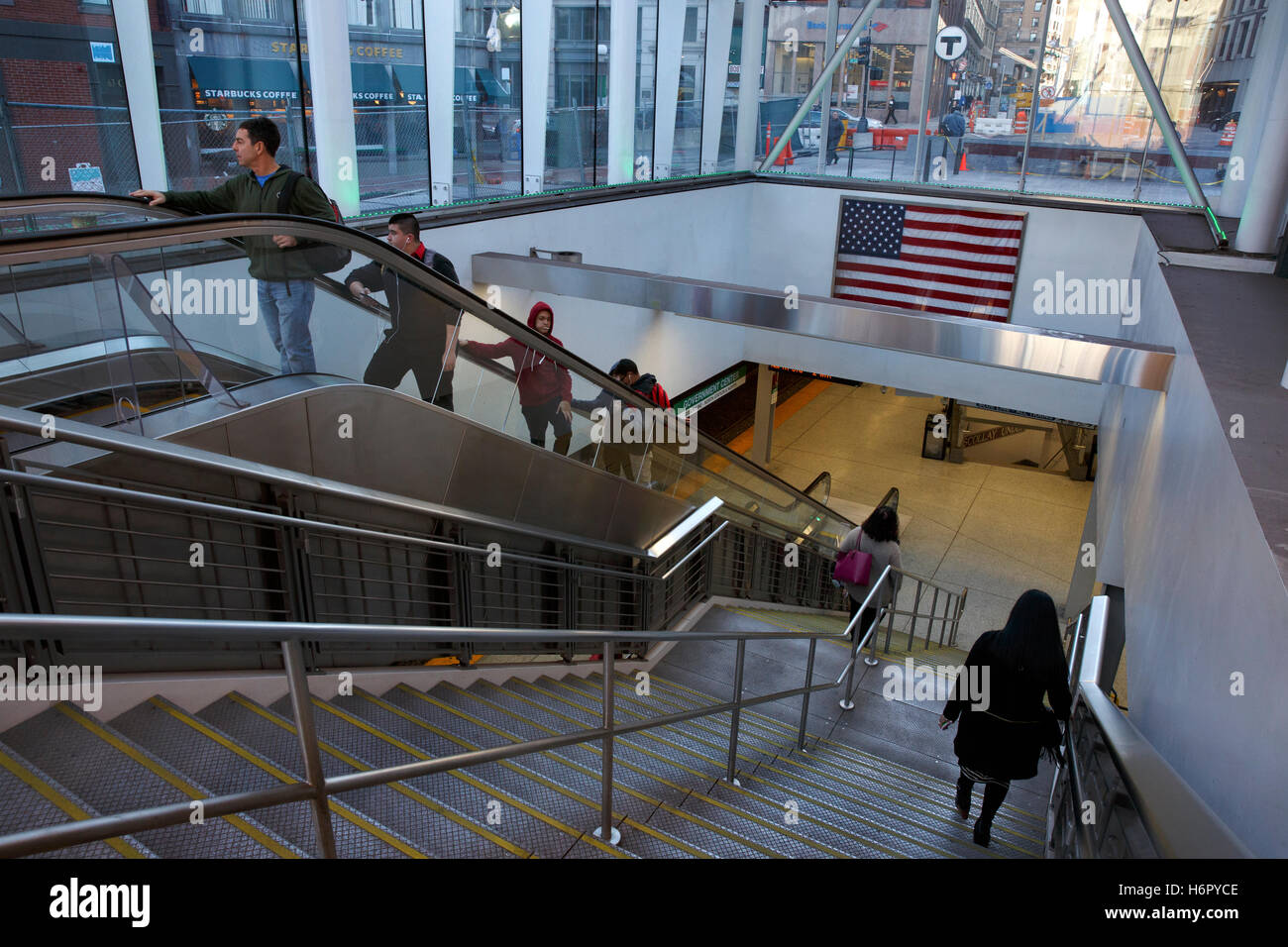 Boston train station hi-res stock photography and images - Alamy
