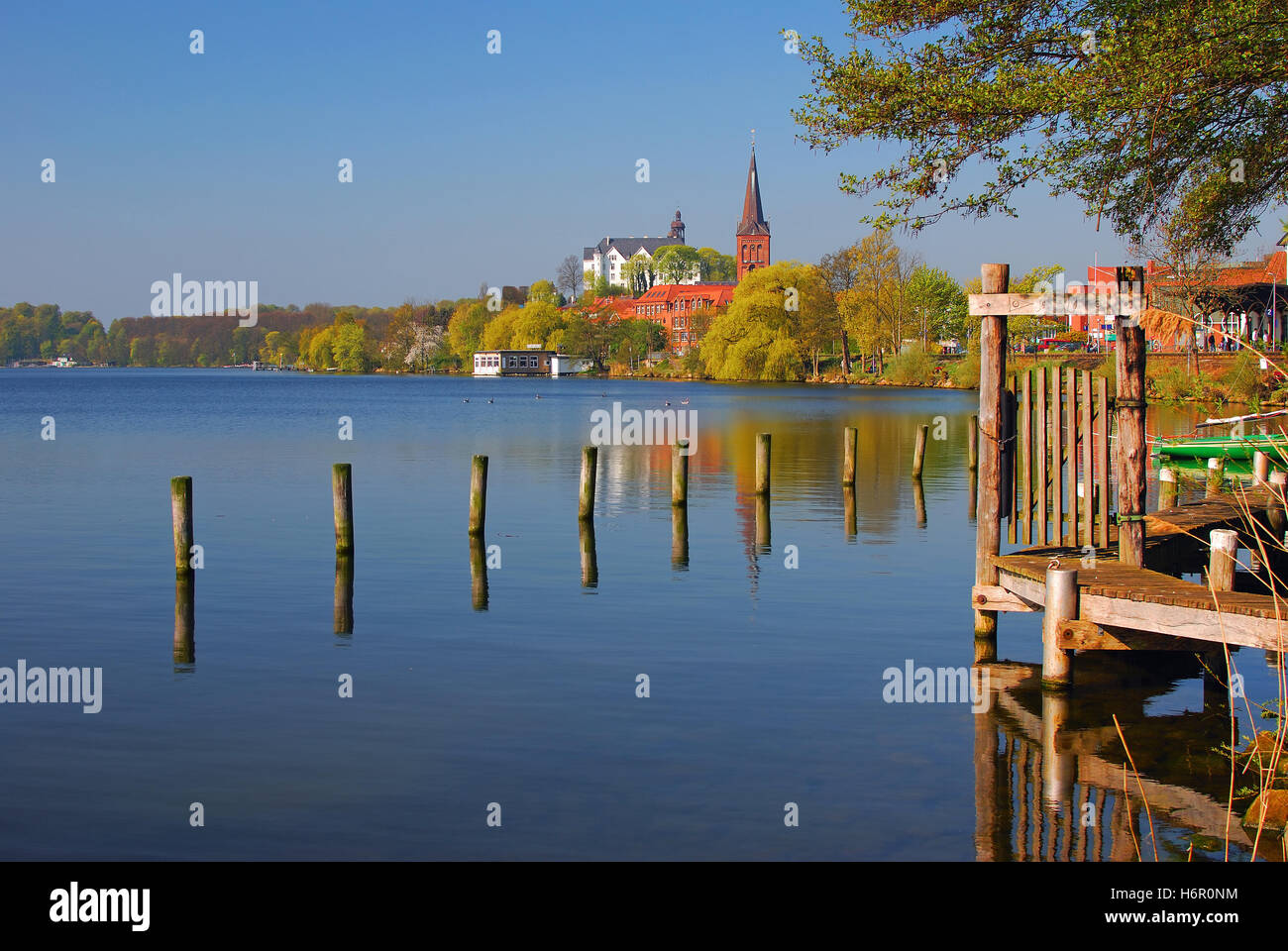 Plon Plon High Resolution Stock Photography and Images - Alamy