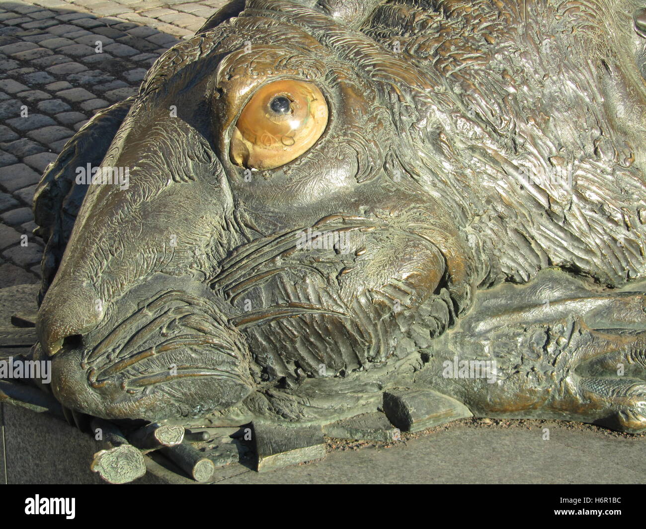 Statue eye hi-res stock photography and images - Alamy