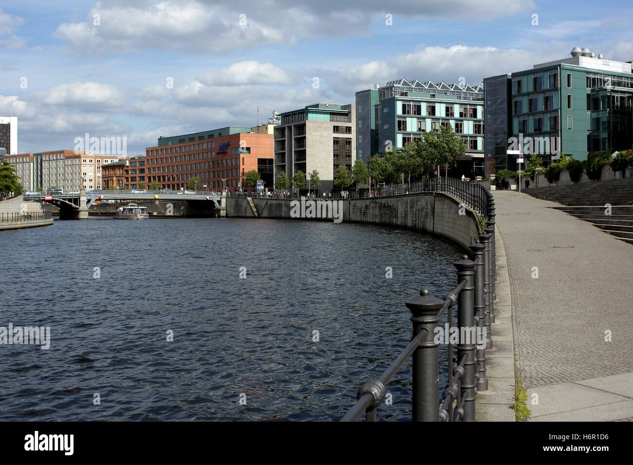 Spree river in Berlin and modern german architecture Stock Photo - Alamy