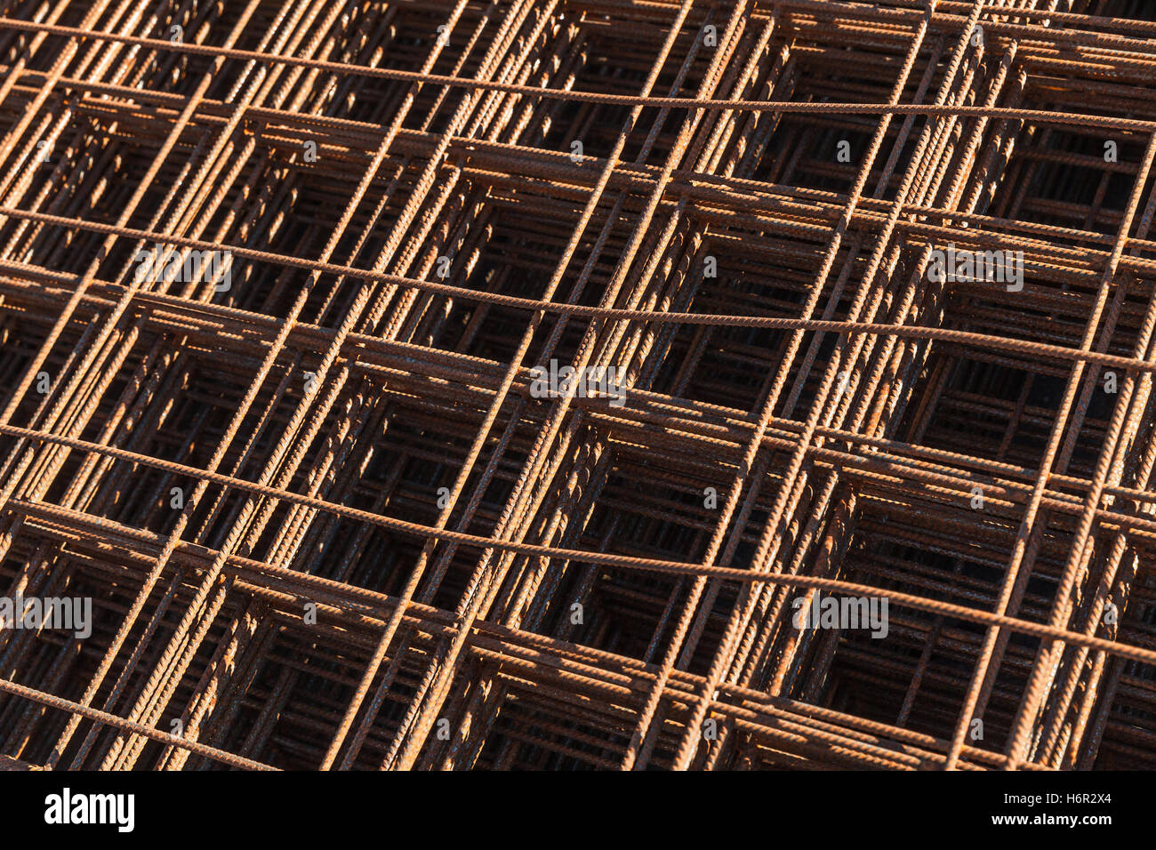 Construction reinforcing mesh hi-res stock photography and images - Alamy