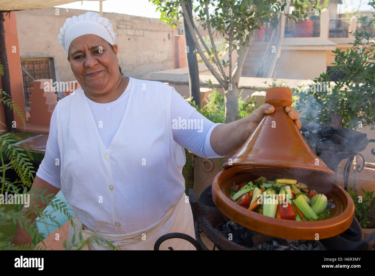 Fouzia, a traditional dada (traditional female chef) at Dar Les ...
