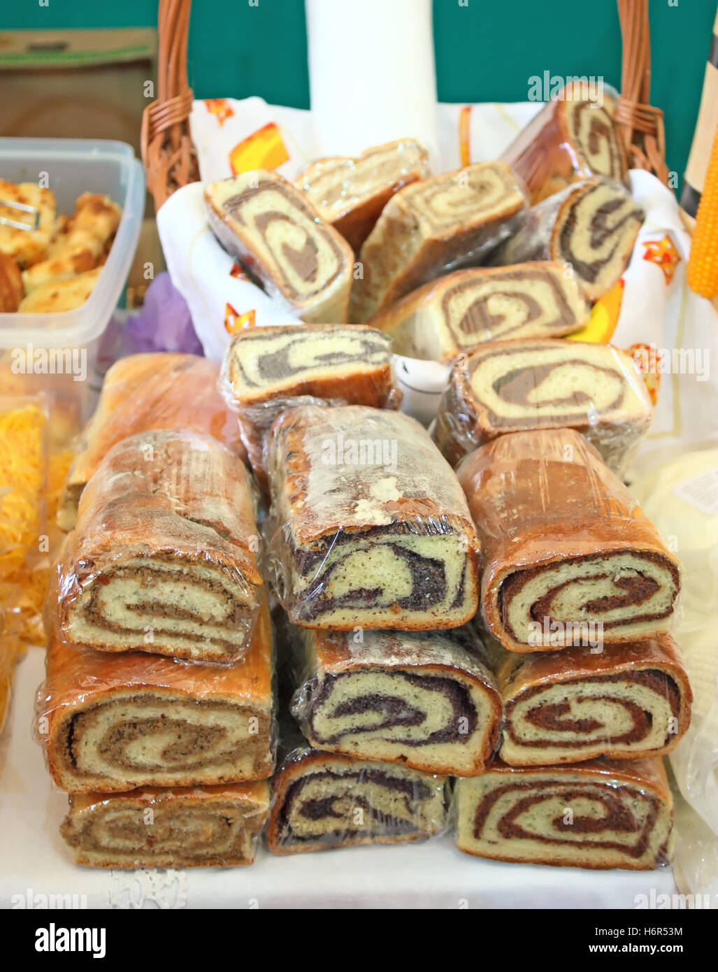 Local sweet cake hi-res stock photography and images - Alamy